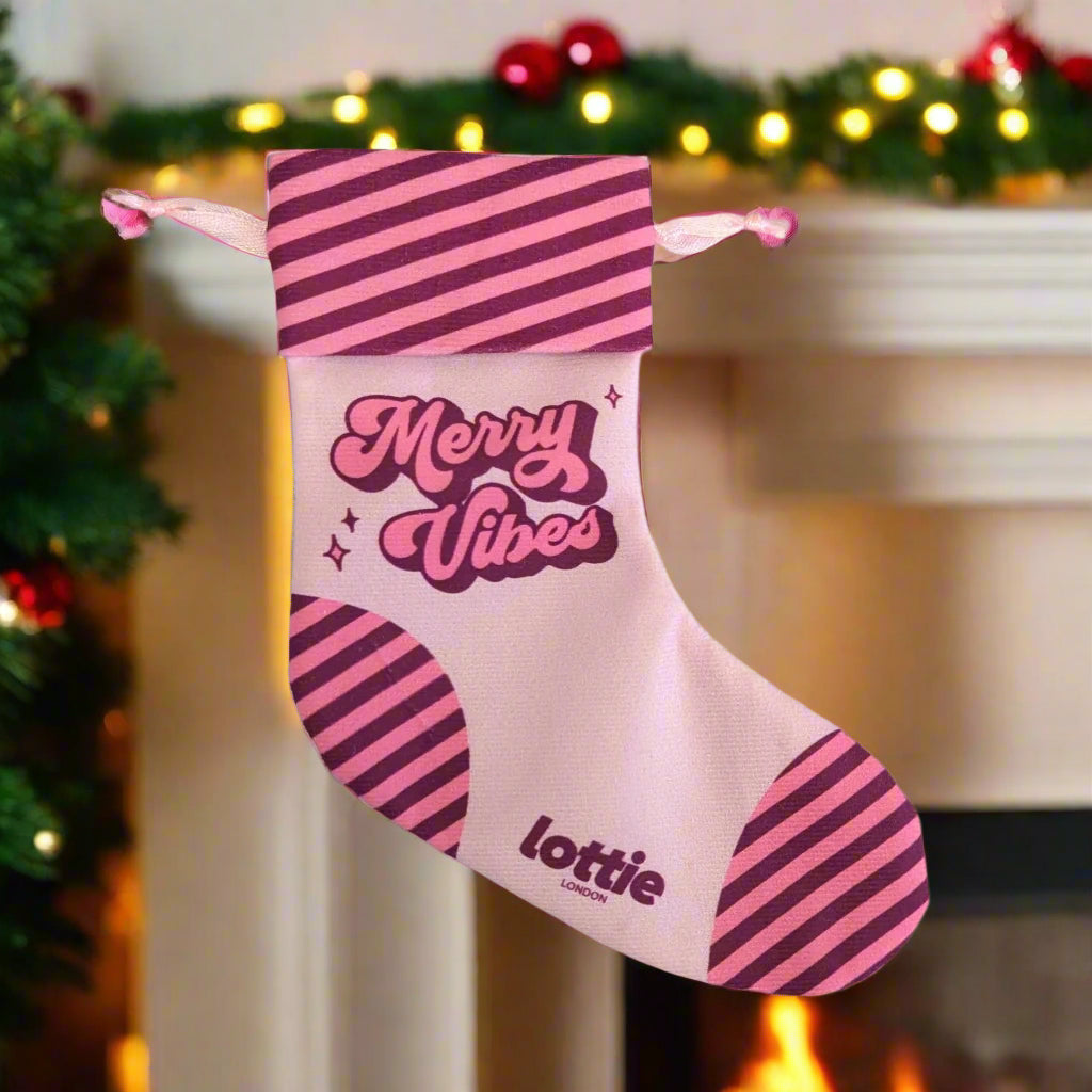 “Merry Vibes” Stocking – Festive & Fun Makeup Holder (2 Pairs) – VIAI ...